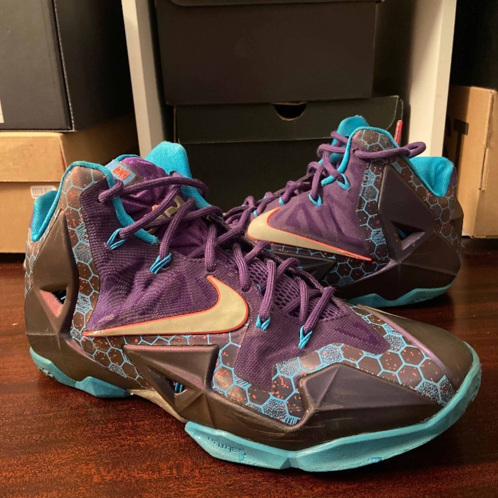 Lebron 11 Summit Lake Hornets - Gem